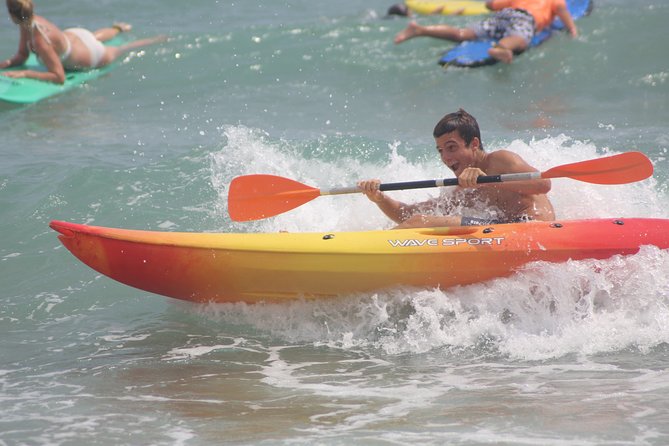 Initiation or guided tour in Kayak through the Bay of El Campello (Alicante) - The Sum Up