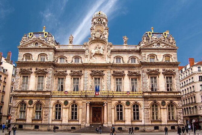 Lyon Scavenger Hunt and Sights Self-Guided Tour - Who Should Consider This Tour?