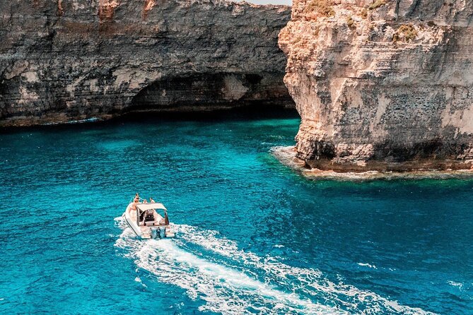 Malta: Around Comino Cruise With Blue Lagoon stop - FAQ