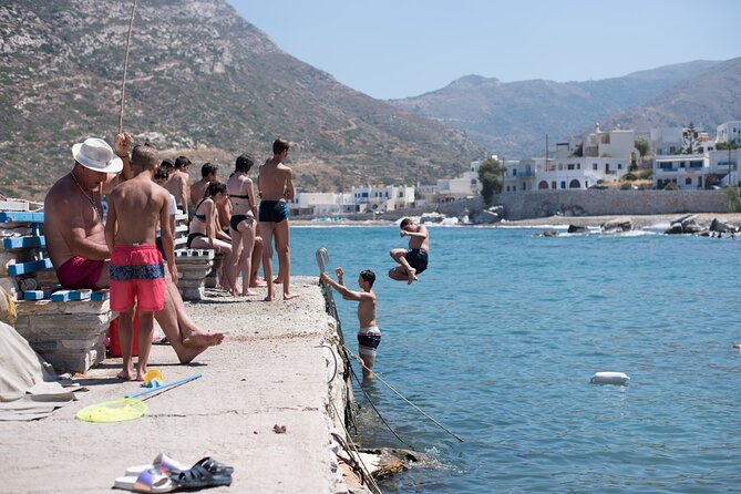Naxos Highlights Bus Tour with Free Time for Lunch at Apeiranthos - FAQ