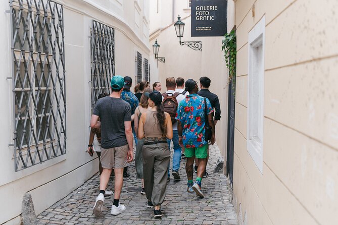 Old Town, Astronomical Clock & Underground Tour with PragueWay - The Sum Up: Who is this tour best for?