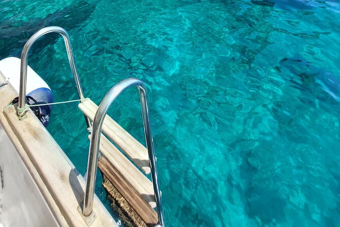 Private Boat Experience: Experience the Sea of Capri at its best 4 hours - FAQs