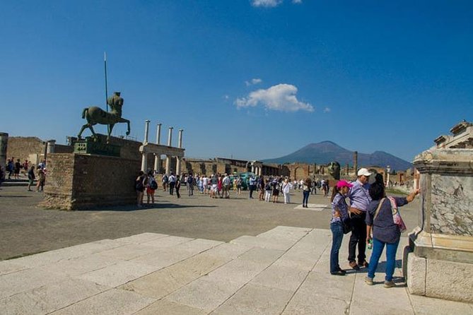 Private Pompeii & Amalfi Coast Shore Excursion from Naples Port - The Charm of Positano