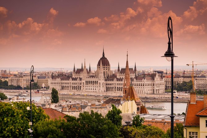 Private Transfer Vienna  Budapest, Hotel-to-Hotel, English-speaking driver - Who Is This Transfer Best For?