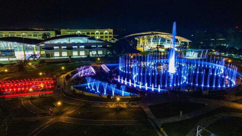 Puerto Princesa: Balayong People's Park with Dinner and Show - Key Points