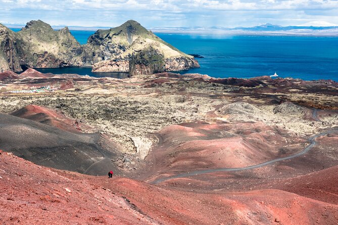 Reykjavik - Westman Islands (Bus transfer to Landeyjahöfn) - FAQ