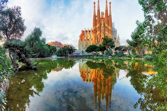 Roman and Medieval Side of Barcelona  Private Walking Tour - The Sum Up