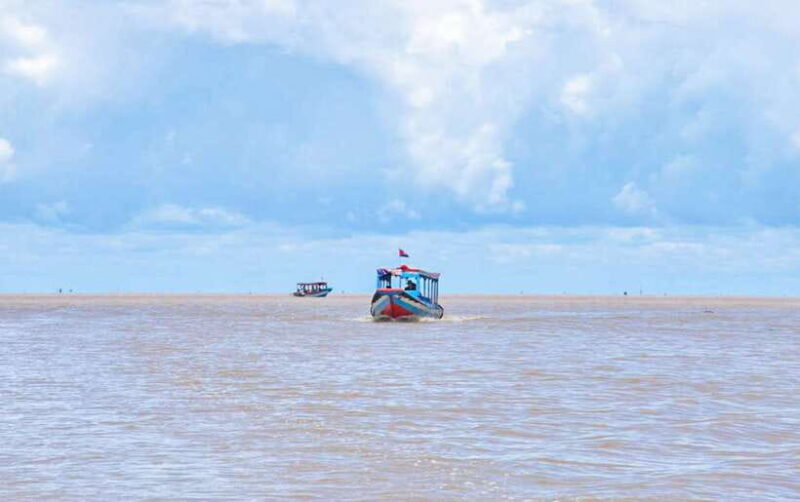 Siem Reap: Floating Village and Sunset Private Boat Tour - Who Should Consider This Experience