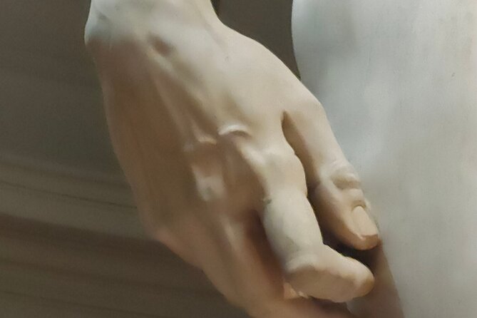 Skip-the-Line Guided Tour of Michelangelos David in Florence - Considerations and Tips
