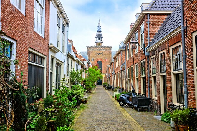 Skip-the-line Royal Palace of Amsterdam Private Guided Tour - FAQs