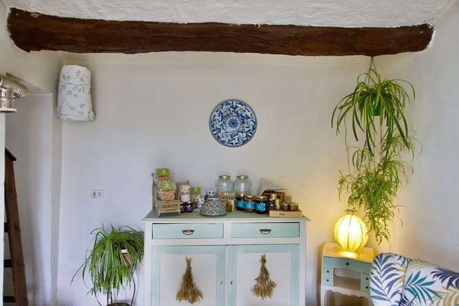 Sustainable Farm Tour & Northern Italian Cooking Class in Asti - FAQs
