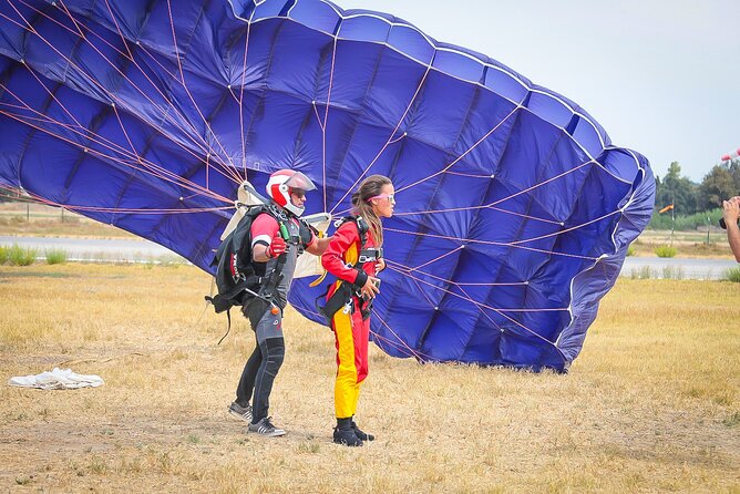 Tandem Skydiving Algarve from 15.000ft  5000m - Who Will Enjoy This Tour?
