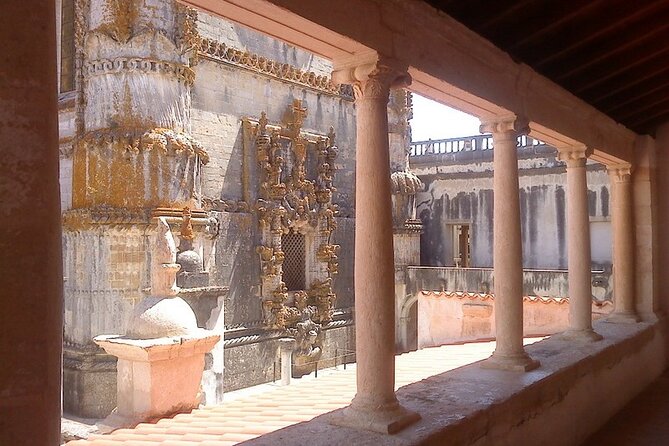 Time travel at the Convent of Christ Tomar - The Sum Up