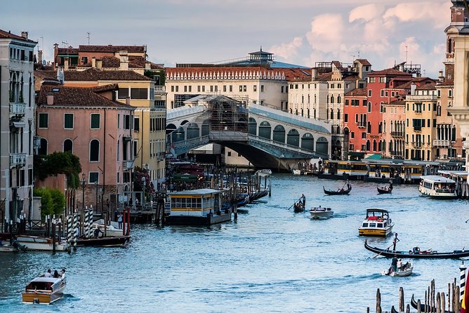 Venice Personalized Private Walking Tour with Official Tour Guide - Logistics: Timing, Group Size, and Practical Tips