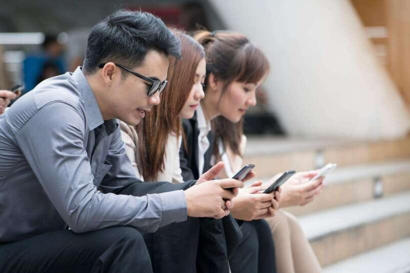 Vietnam: Tourist SIM Card with Mobile Data 5G/4G by Viettel - Practical Considerations for Travelers