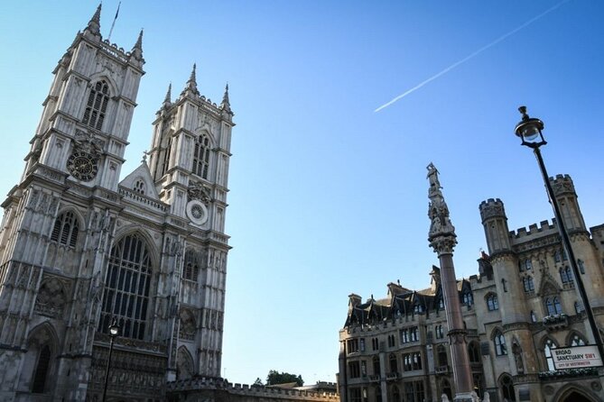 Visit Westminster Abbey & Churchill War Rooms & Westminster Tour - Churchill War Rooms: Behind the Curtain of WWII