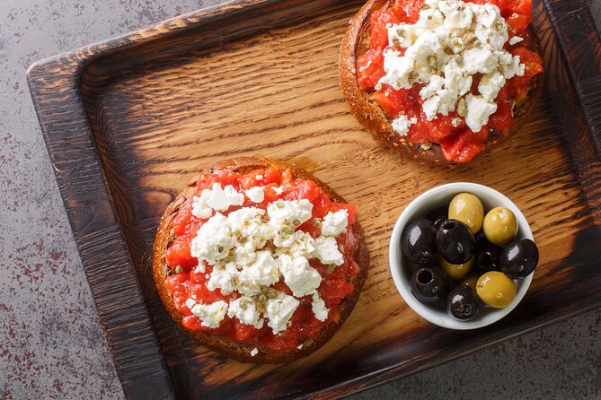 Walking Food Tasting Tour in Chania Town - Value and Practicalities
