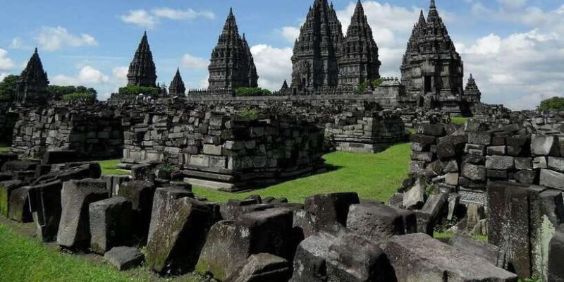 Yogyakarta: Prambanan temple afternoon tour and dinner - Final Thoughts