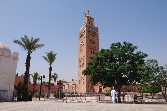 5-Day Morocco Tour: Casablanca, Marrakech, Meknes, Fez and Rabat from Malaga - Day 5: Return and Gibraltar