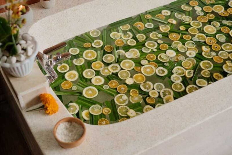 Bali: Ubud Spa Balinese Massage Scrub Flowerbath 2 hour - Who Should Consider This Experience?