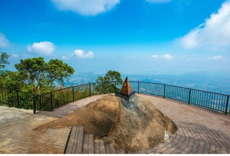 Black Virgin Moutain, Cu chi tunnels & Cao dai temple 1 day - The Return Journey