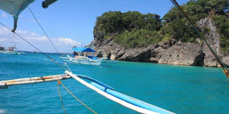 Boracay Island Hopping with Premium Buffet Lunch - FAQs