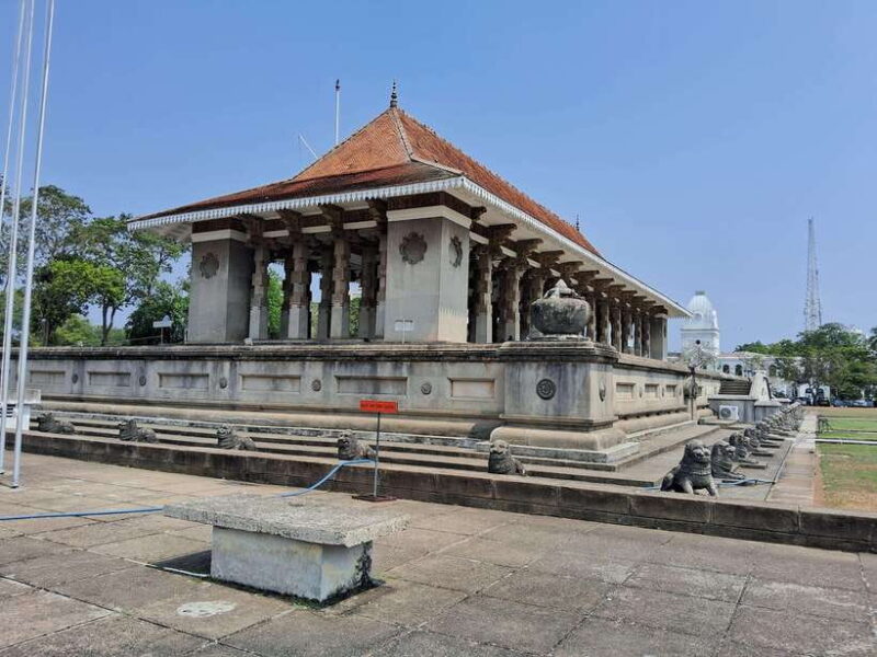 Colombo: Highlights of City Tour by Tuk-Tuk with Pickup - Frequently Asked Questions