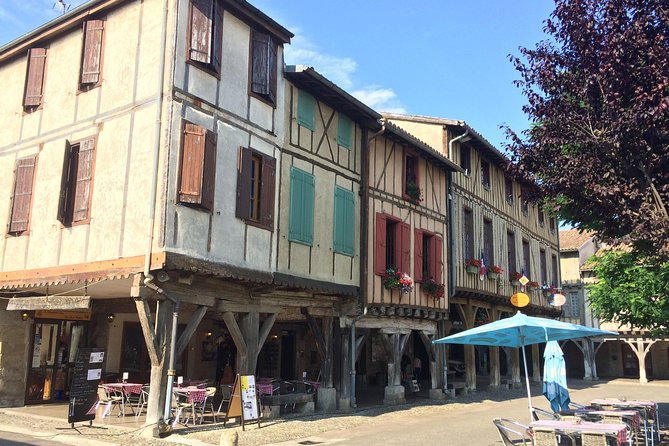 Day Tour to Mirepoix, Montségur, Camon. Private tour from Carcassonne - Authentic Guide Experience