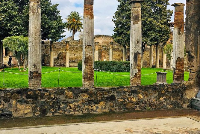 Day trip to Pompeii from Naples - FAQ