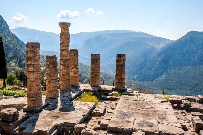 Delphi: Self-guided Audiovisual Tour with 3D Representations - The Sum Up