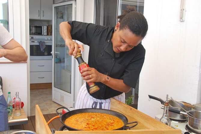 Hands-on Fideua or Paella Class in Barcelona in a Local's Home - Practical Details and Tips