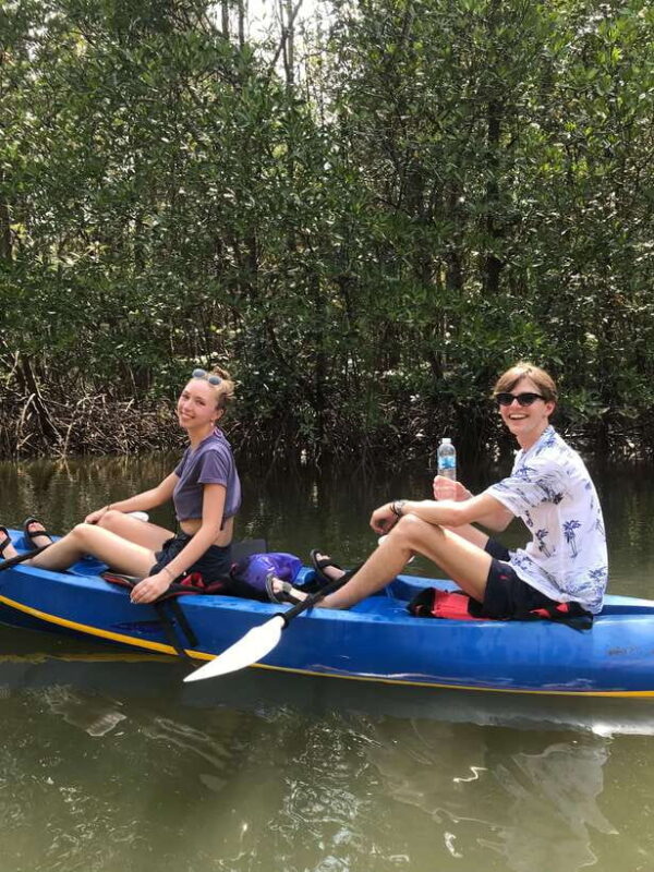 Ko Lanta: HALF DAY EXPLORE MANGROVE KAYAKING TOUR AND LUNCH - FAQs