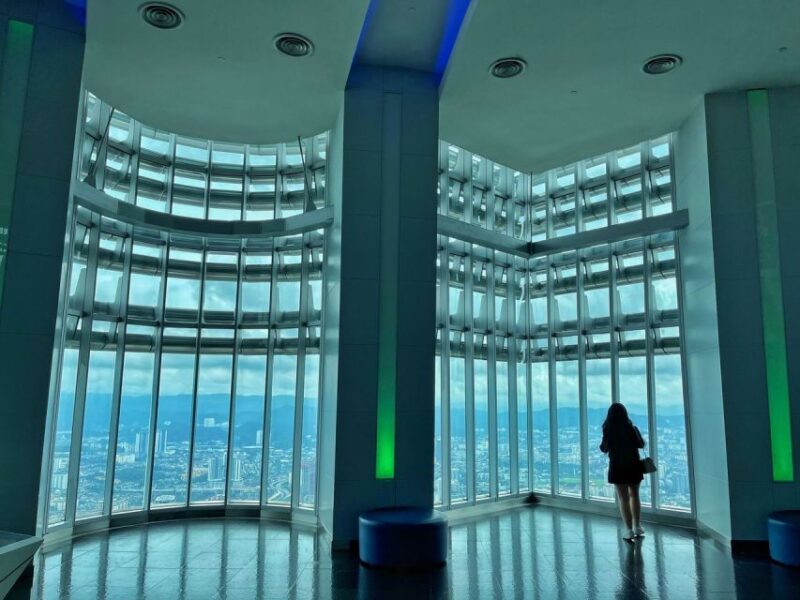 Kuala Lumpur: Petronas Twin Towers Entry E-Ticket - Accessibility and Practical Tips