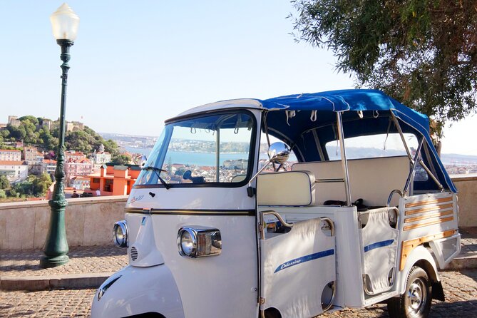 Lisbon Tuk Tuk Tour  1-Hour Old Town Experience - FAQs