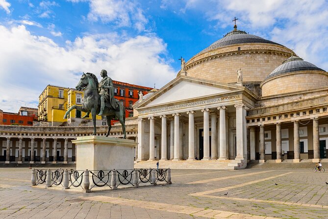 Naples Small Group Walking Tour & Street Food Experience - The Galleria Umberto I: A Stunning Shopping Arcade