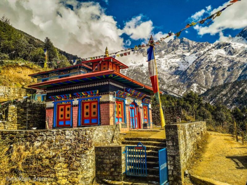 One day Everest Helicopter Tour with Overlanding Tour - FAQ