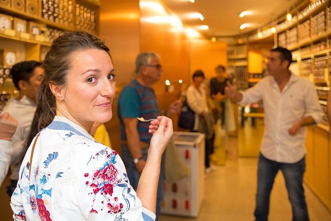 Paris Le Marais District Original Food and Wine Tasting Tour - Practical Details