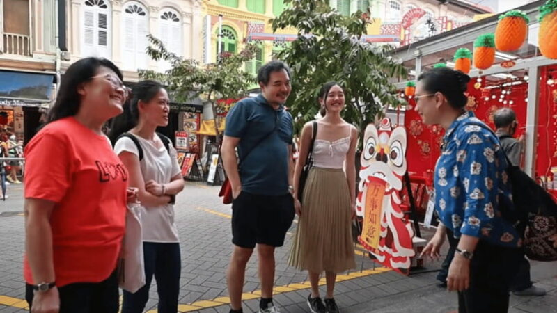 Personalised 3in1 Food Tour: 3 Cultural Trails of Singapore - Who is this tour best suited for?