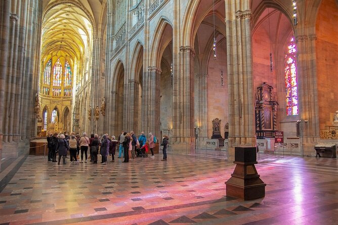 Prague Castle Ticket Including Audio Guide & 15min introduction - FAQ