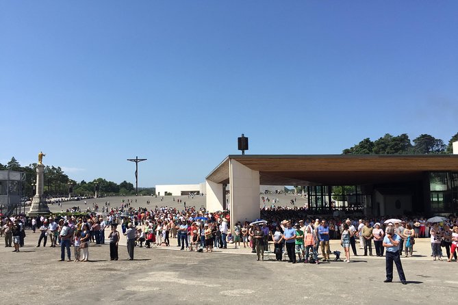 Private Full Day Tour To Fatima, Batalha, Nazaré and Óbidos - Who Would Love This Tour?