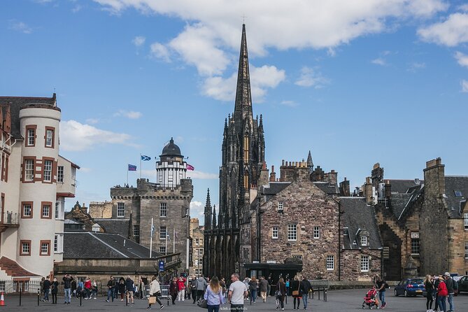 Private Full-Day Walking Tour in Edinburgh with Edinburgh Castle - FAQ