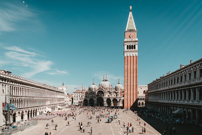 Private guide to visit Palacio Ducale & Basilica de San Marco in Venice - Authentic Experiences & Authentic Guides