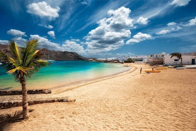 Roundtrip Ferry Transfer to La Graciosa with Free Wifi - Pricing and Value: How It Adds Up