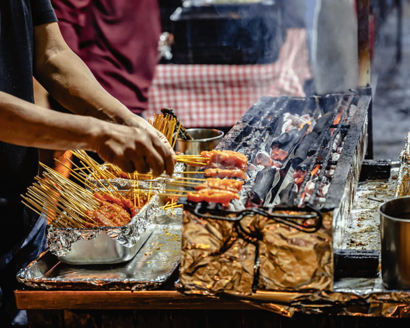 Singapore: Hawker Culture Food Tour and Sightseeing - Authentic Travel Insights from Reviews