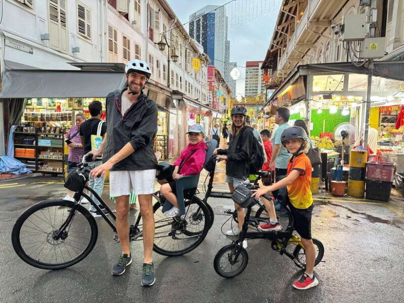 Singapore: Light to Night Bike Tour - FAQs