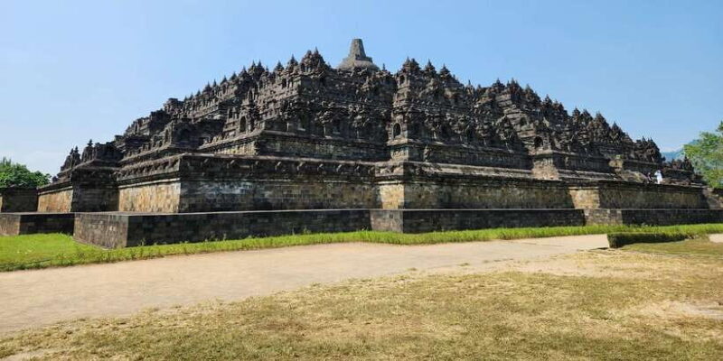 Yogyakarta: Borobudur, Bromo, Ijen Vulcano & Bali 4-Day Tour - The Sum Up