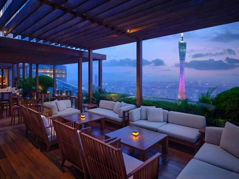GuangZhou: 70 Floor RoofTop openair Bar, Sunset & Light Show - FAQs