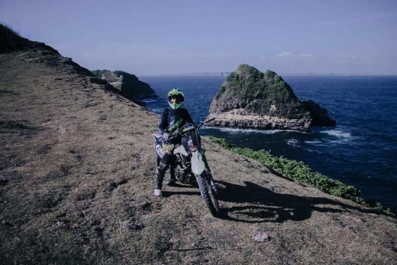 Lombok Dirt Bike : Sunrise, Cliff, Beaches and Gunung Tunak - FAQ