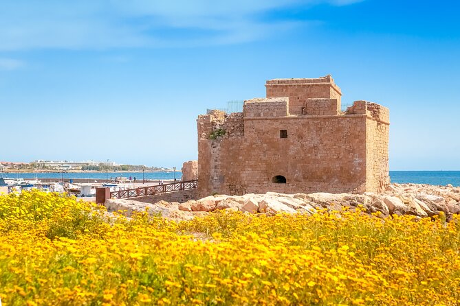 Pafos and Kourion Coach Excursion in Italian - FAQs