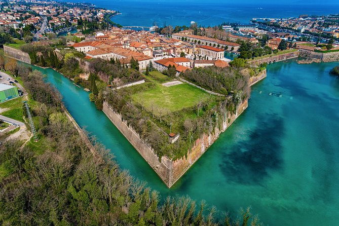 Peschiera Walking Tour- Passeggiata nella storia - What’s Included and What’s Not?